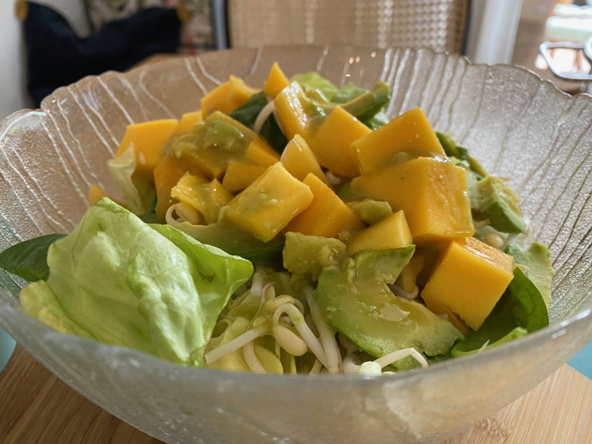 Frugivore Recipe: Mango-Young Spinach Salad – Frugivore Biology
